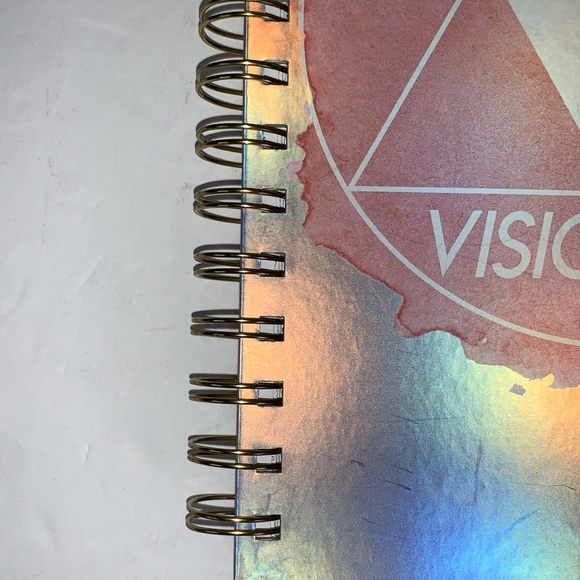 Office | Be Note Just A Dreamer But A Visionary Holographic Triangle ...